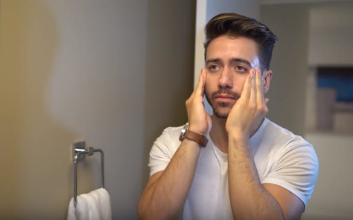 8 Best Face Wash For Men According To Skin Type