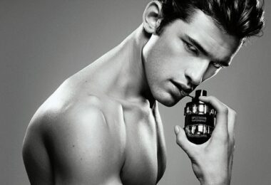 How to Spray Cologne on Clothes - Grooming Wise