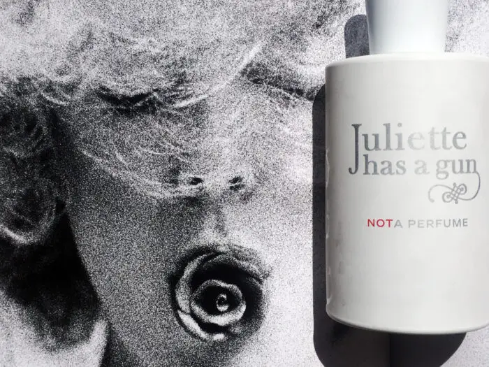 What Does Juliette Has a Gun Smell Like - Grooming Wise