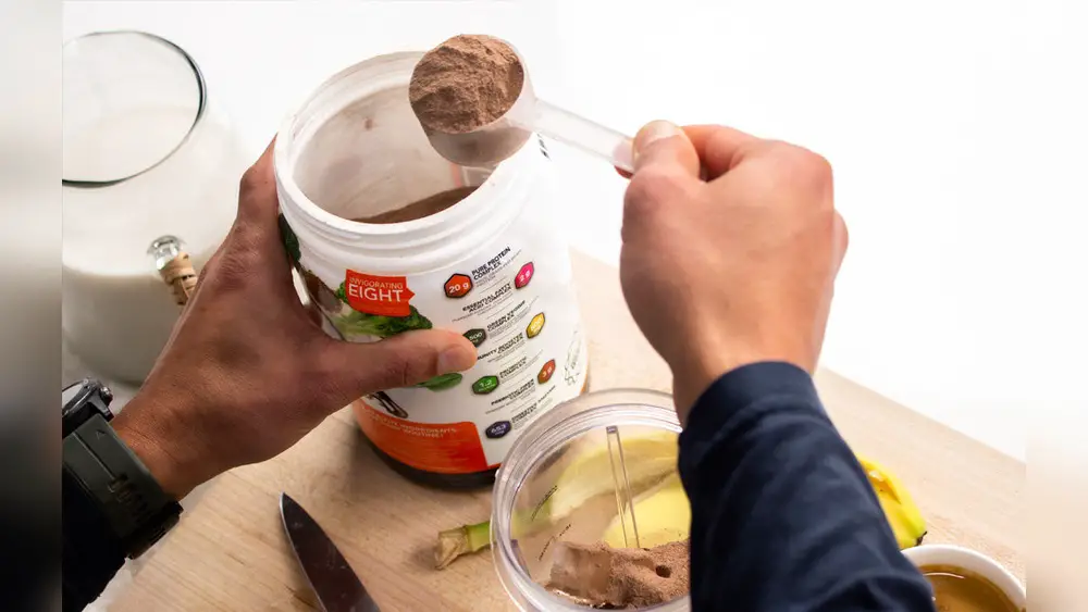 Are Protein Shakes Or Protein Powder Better: Ultimate Comparison Guide ...